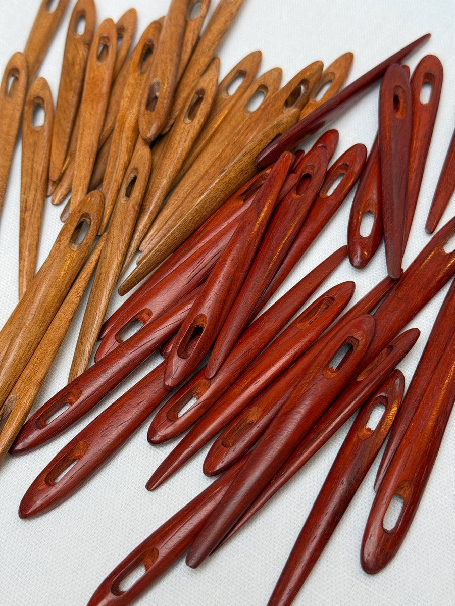 Wooden needle – String Harvest
