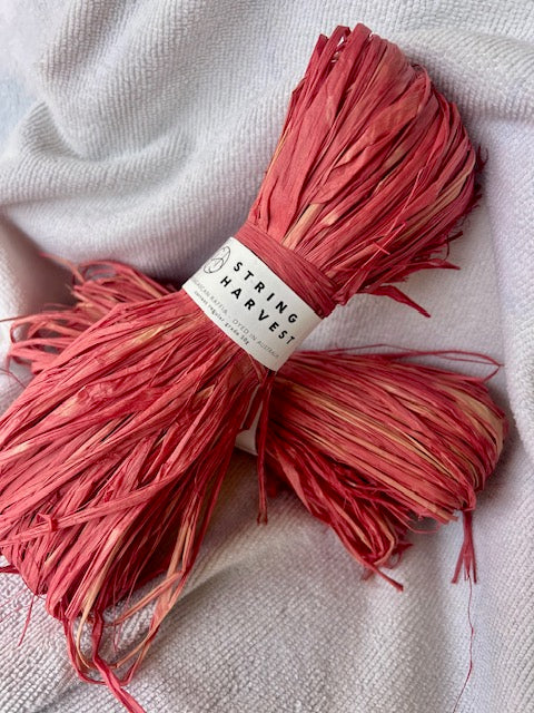 Studio Raffia 50g: Pink rose – String Harvest